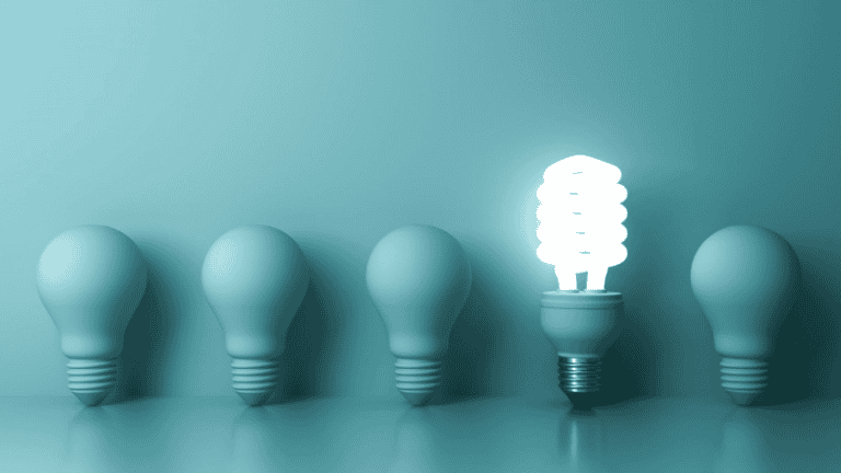 Guida completa alle dimensioni, tipi, forme e codici delle lampadine